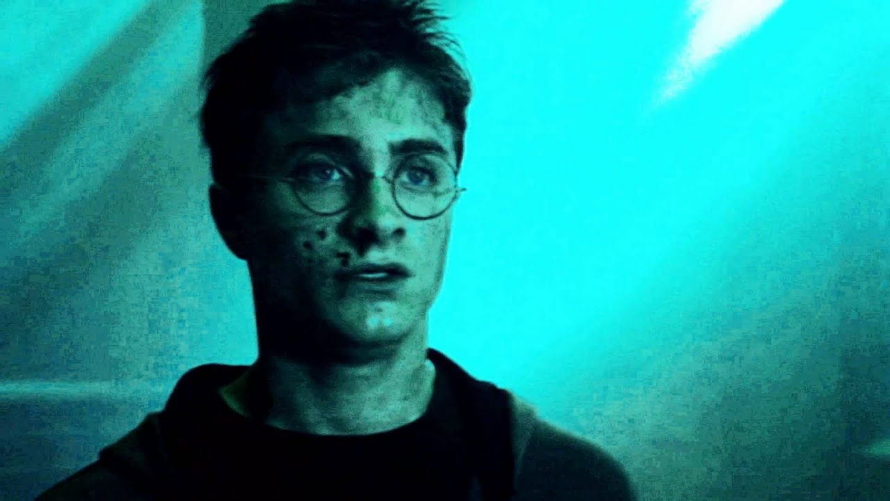 Harry Potter and Lord Voldemort - The Bird and the Worm - YouTube