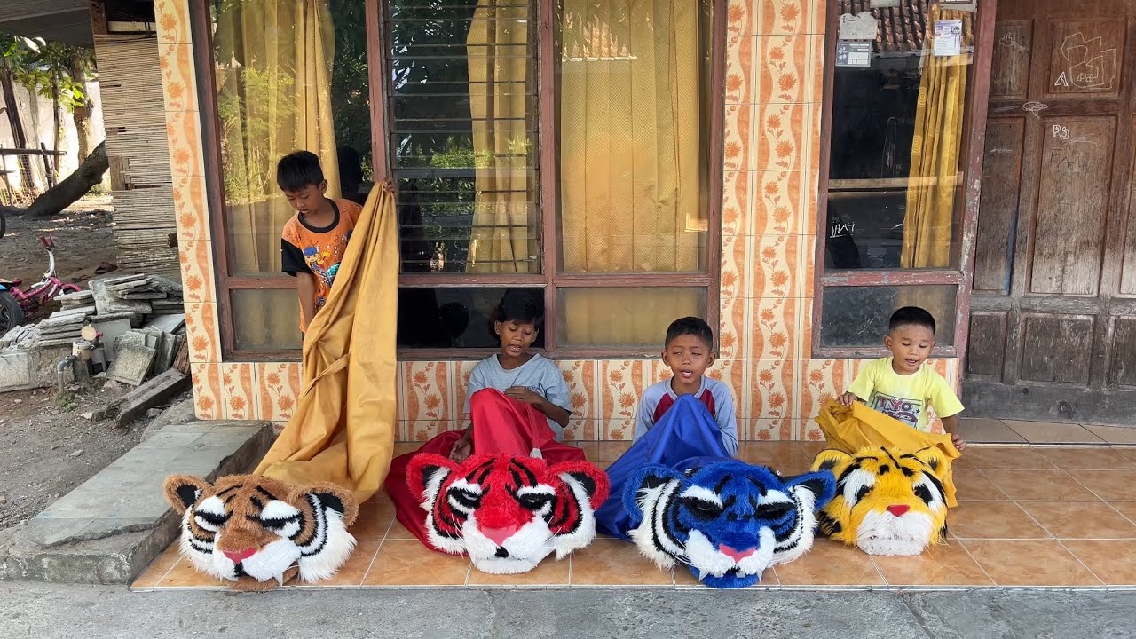 4 BARONGAN MACAN COKLAT,MACAN MERAH,MACAN BIRU,KUCING KUNING PERSIAPAN ...