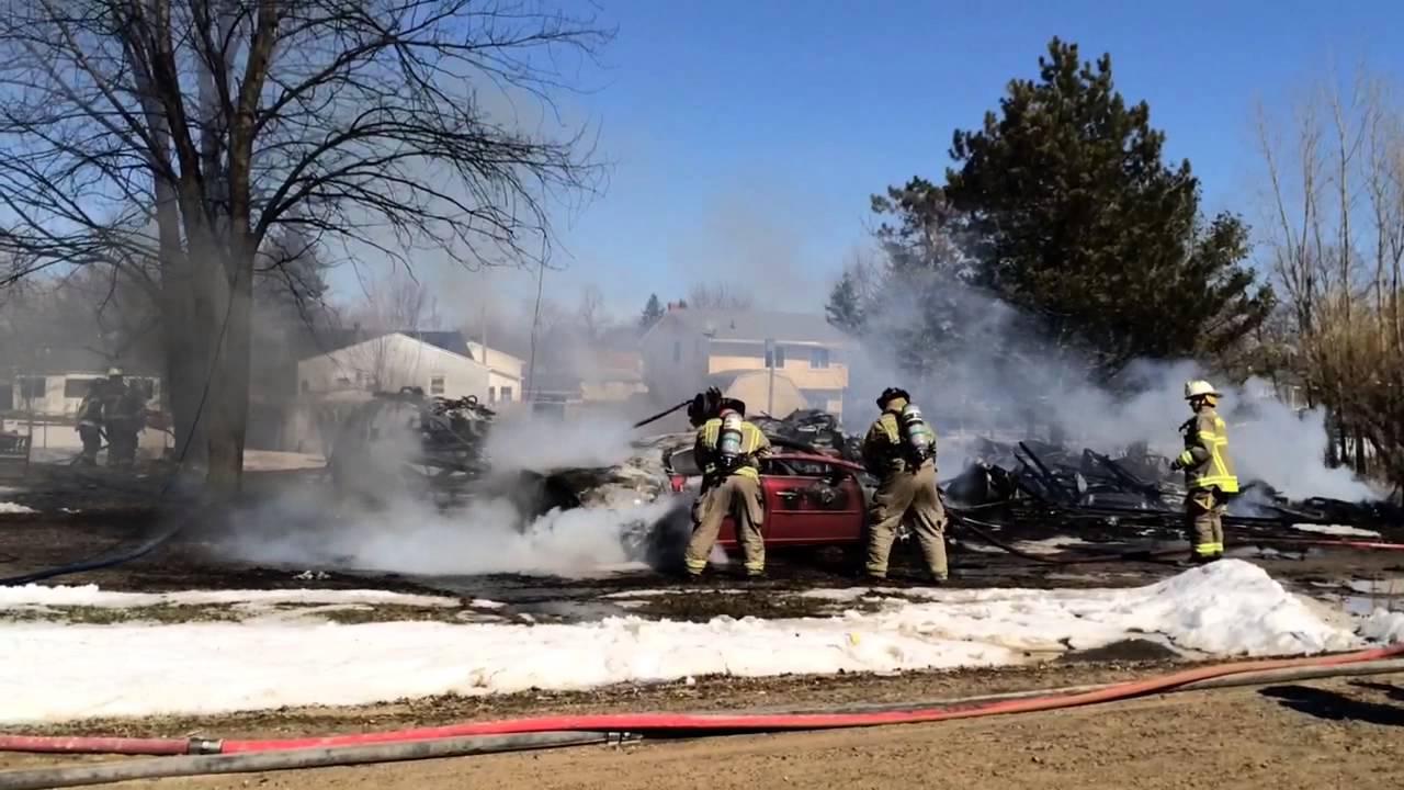 Fire crews snuff pole barn blaze in Burton - YouTube
