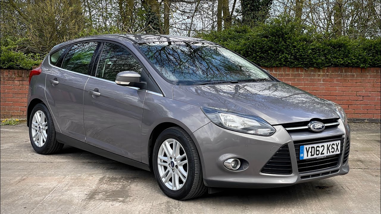 2012 Ford Focus Titanium Turbo mk3 Walk Around Overview - YouTube
