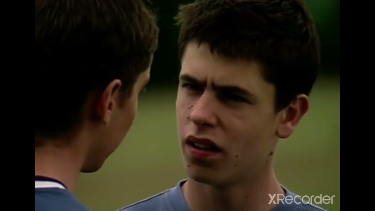 Emmerdale: Robert Sugden threatens Andy Sugden (7th August 2001) - YouTube