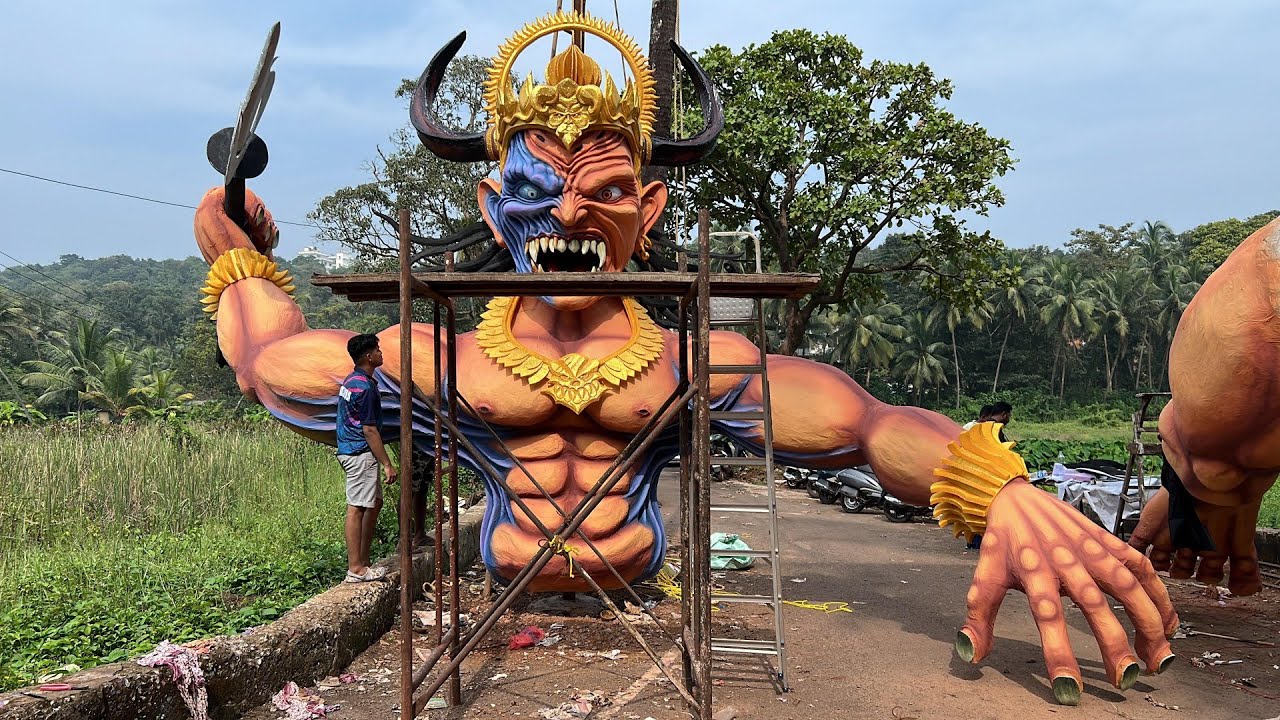 Making of No 1 Narkasur in Goa | King Of Haliwada | Narkasur making ...