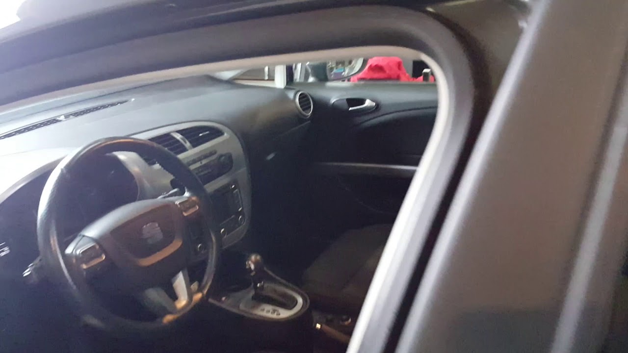 Petit tour visuel sans commentaires de la Seat Léon 2 phase 2 sport 1.6 ...