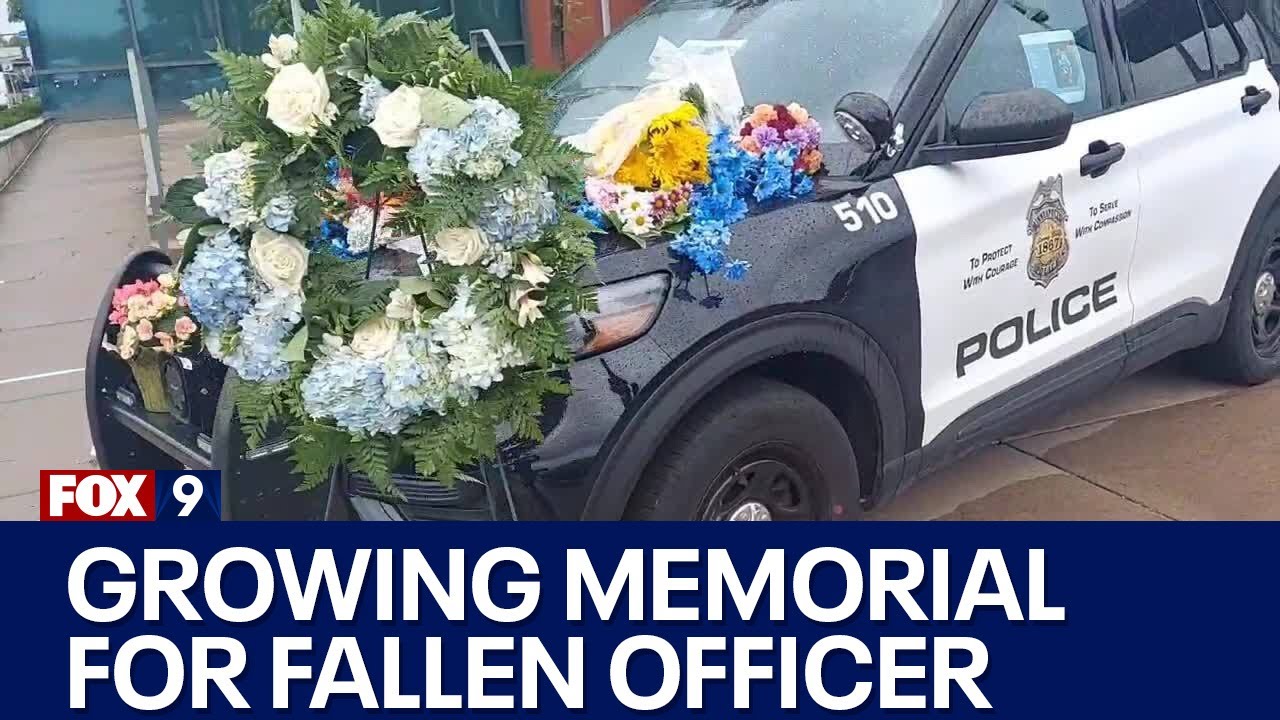 Minneapolis mass shooting: Growing memorial for slain MPD Officer Jamal ...