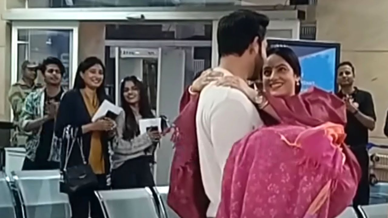 Mangal Lakshmi Today Update: Mangal Adit Ne Kiya Romance, Adit Ne Mangal Ko Uthaya Apne Baahon ...