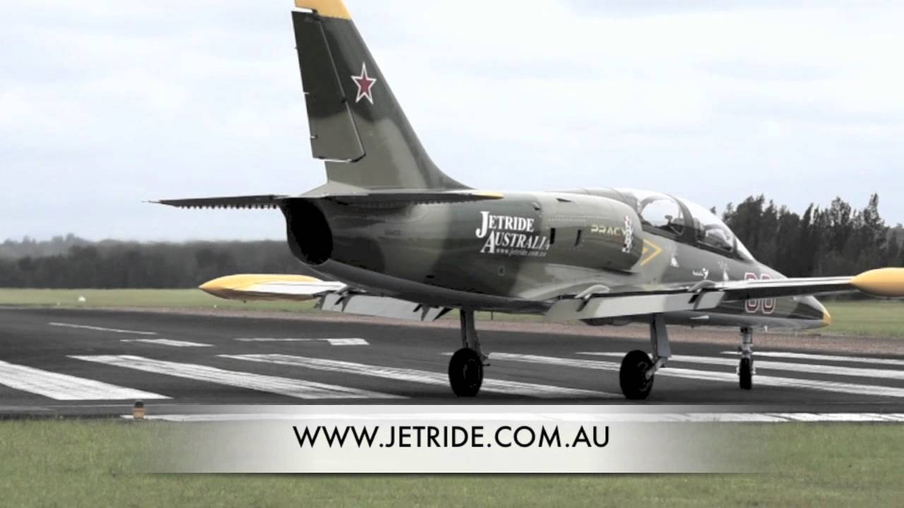Jet Fighter Rides Hunter Valley - YouTube
