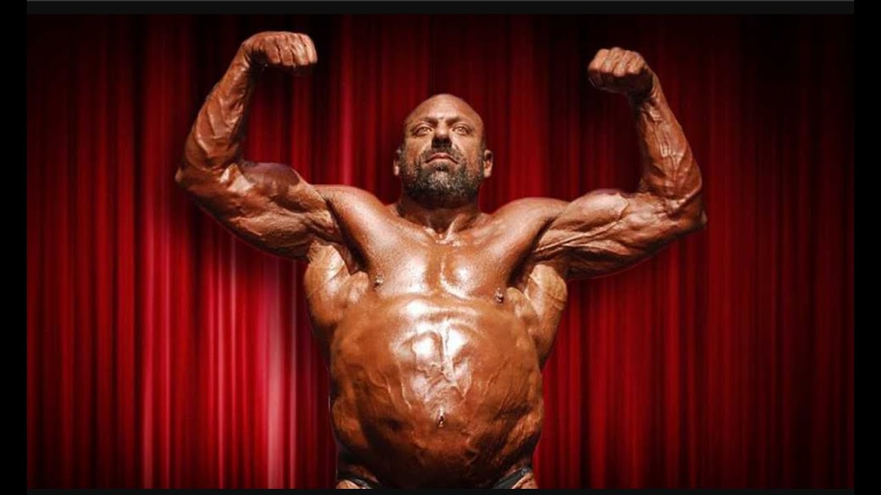 BIG LENNY EATS A RAW EGG WITH THE SHELL STILL ON - YouTube