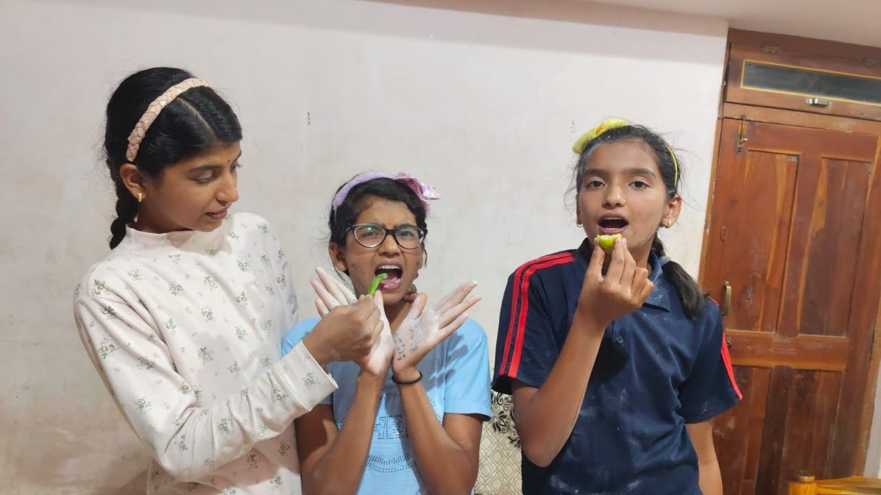 मिर्च 🌶 खाने ka tasks #vlog #viralvideo #video #gaming - YouTube