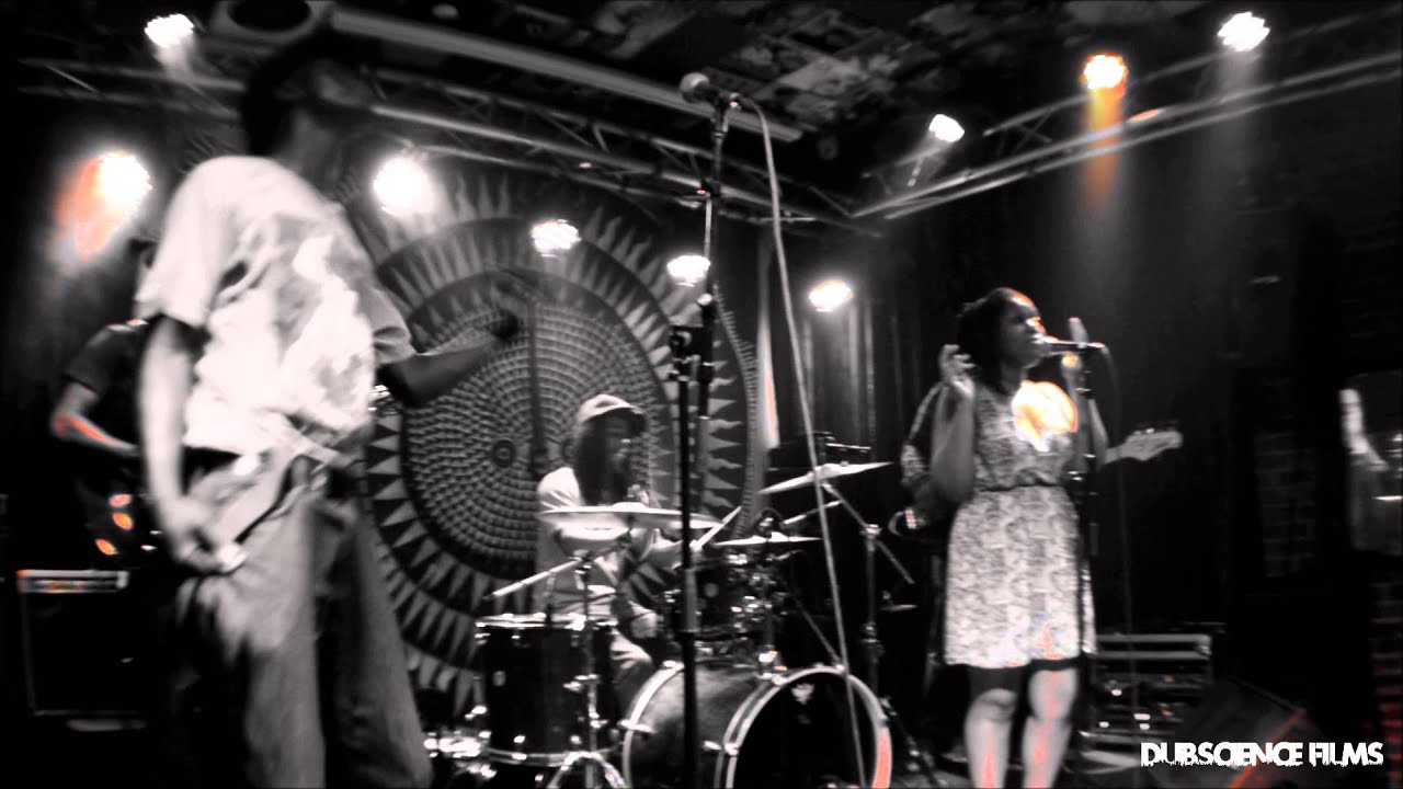 Speakerbox Magazine Femi The DriFISH and OWX LIVE in NYC - YouTube