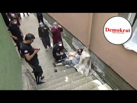 Üzerine halı düştü