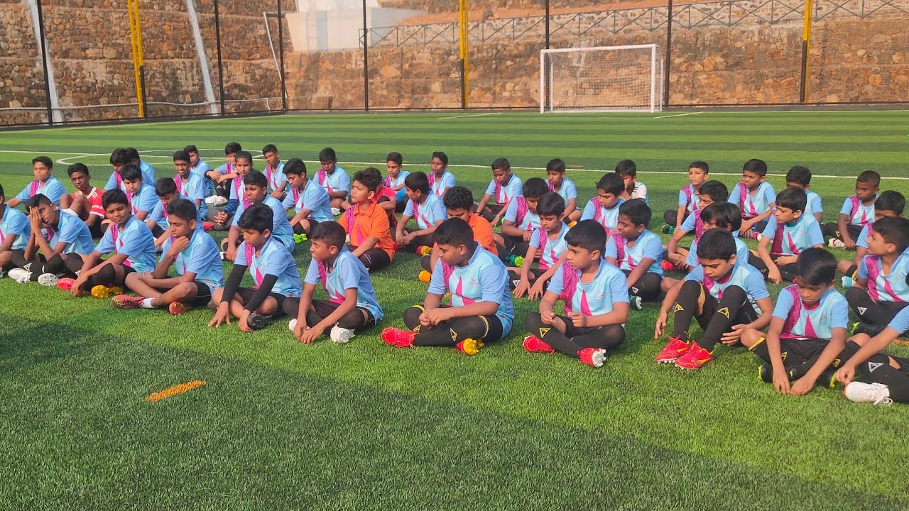 Alpha Sports Academy Football Coaching #Day1 | Learn football Skill ...