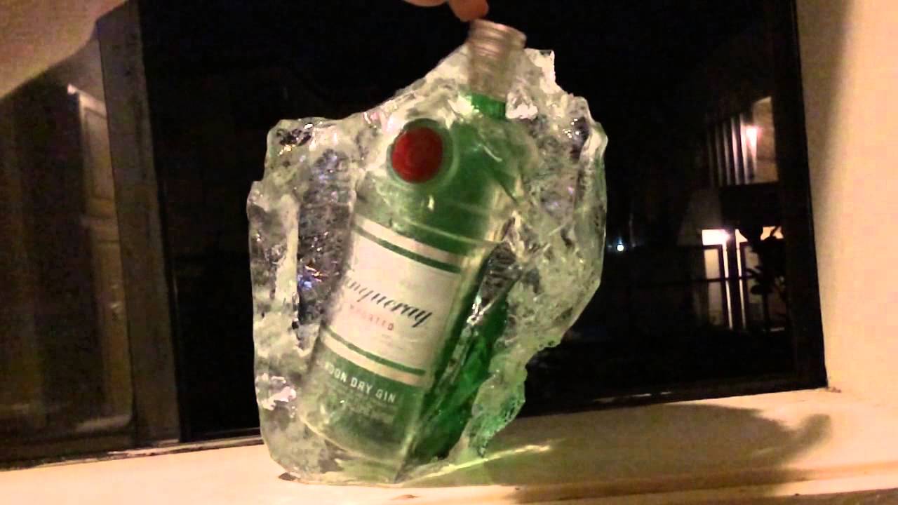 Tanqueray Bottle in Ice Spin - YouTube