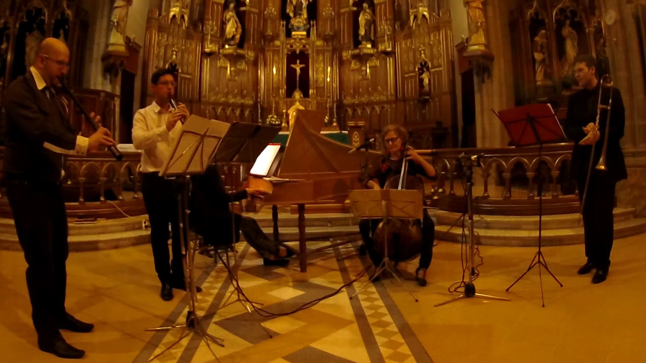 Andrea Falconiero, "Passacalle"- Broken Consort & Gustavo Gargiulo ...