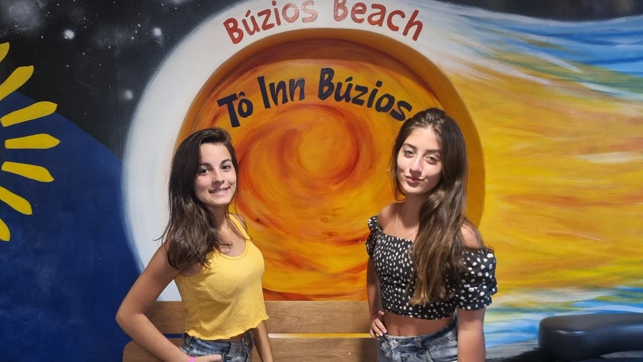 Gabrielle Votto está transmitindo ao vivo! - YouTube