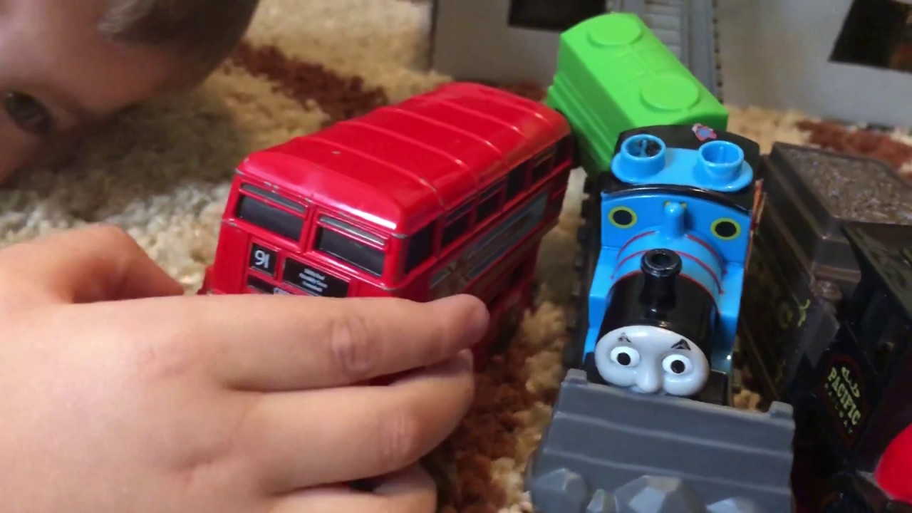 Thomas And Friends Train Ramp With Toys And Crashes. - YouTube