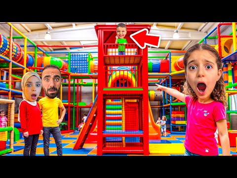 POYRAZ ELİF DEV OYUN ALANINDA BİRBİRİNİ BULAMIYOR!!!