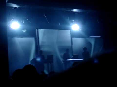 Moderat - Rusty Nails live (Berlin 25.11.09) - YouTube