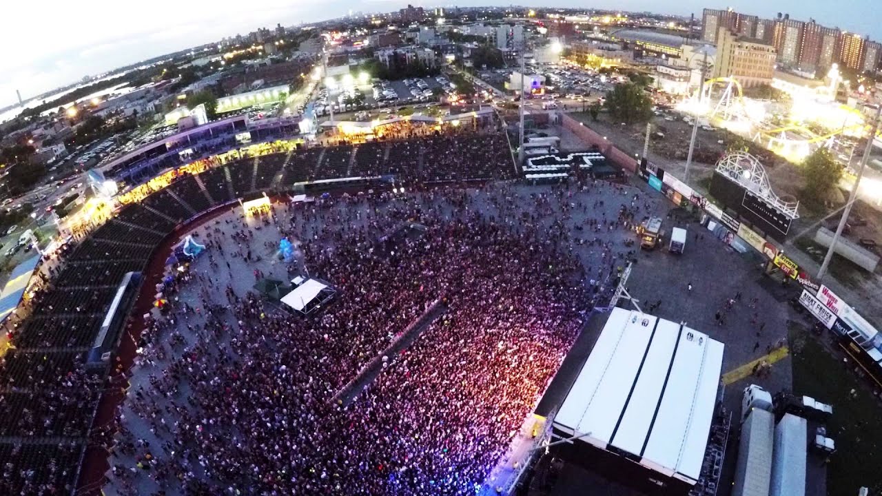 Mad Decent Block Party 2015 - Recap (Part 1) - YouTube