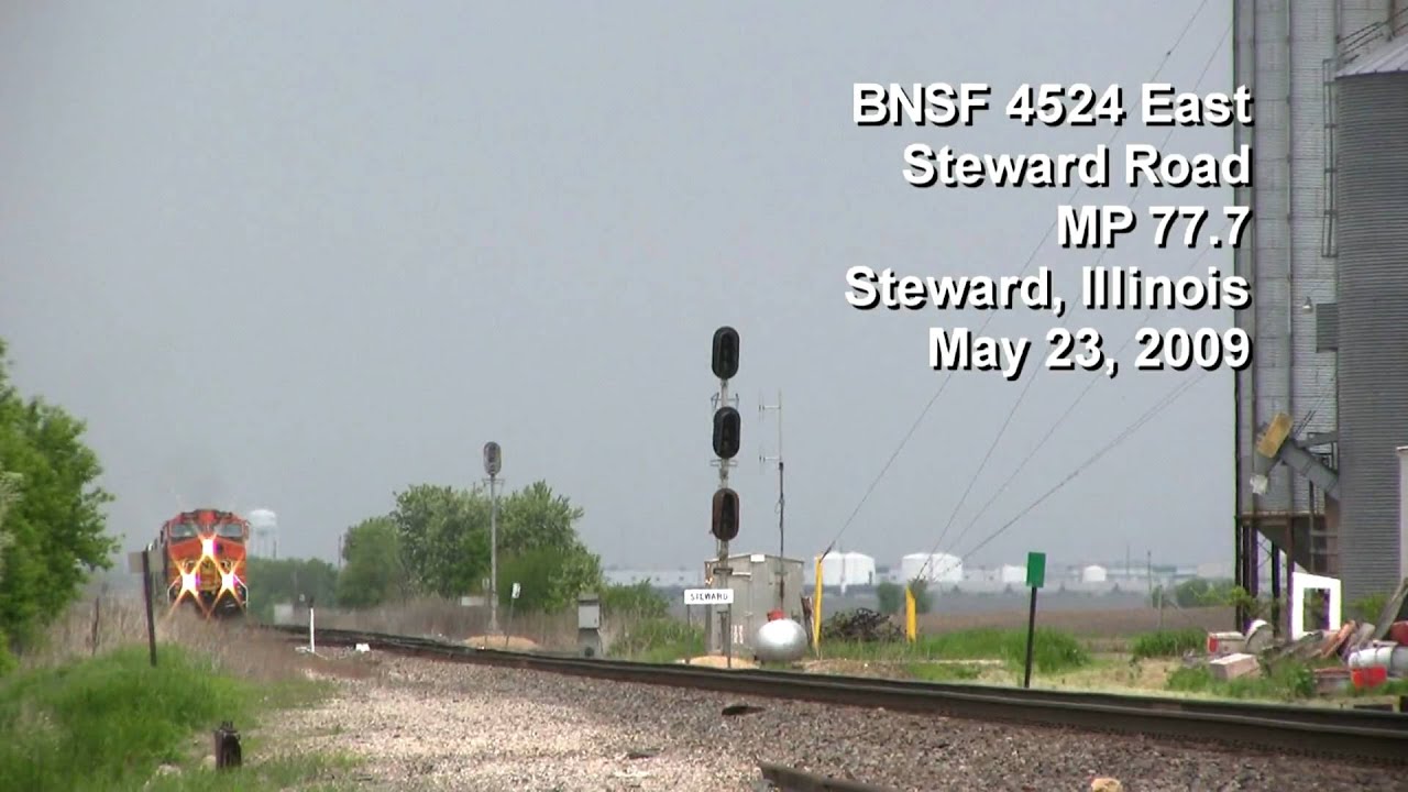 BNSF 4524 East at Steward, Illinois on 5-23-09 - YouTube