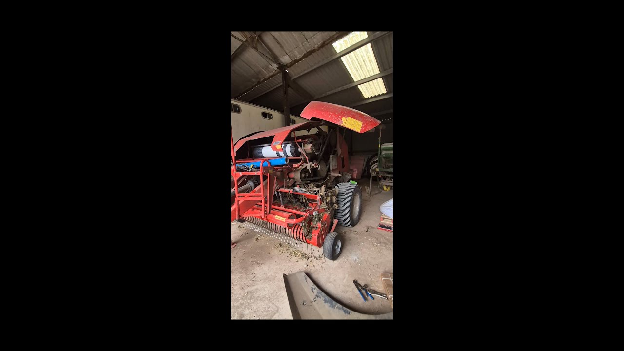 Dower House Farm -day 1 - YouTube