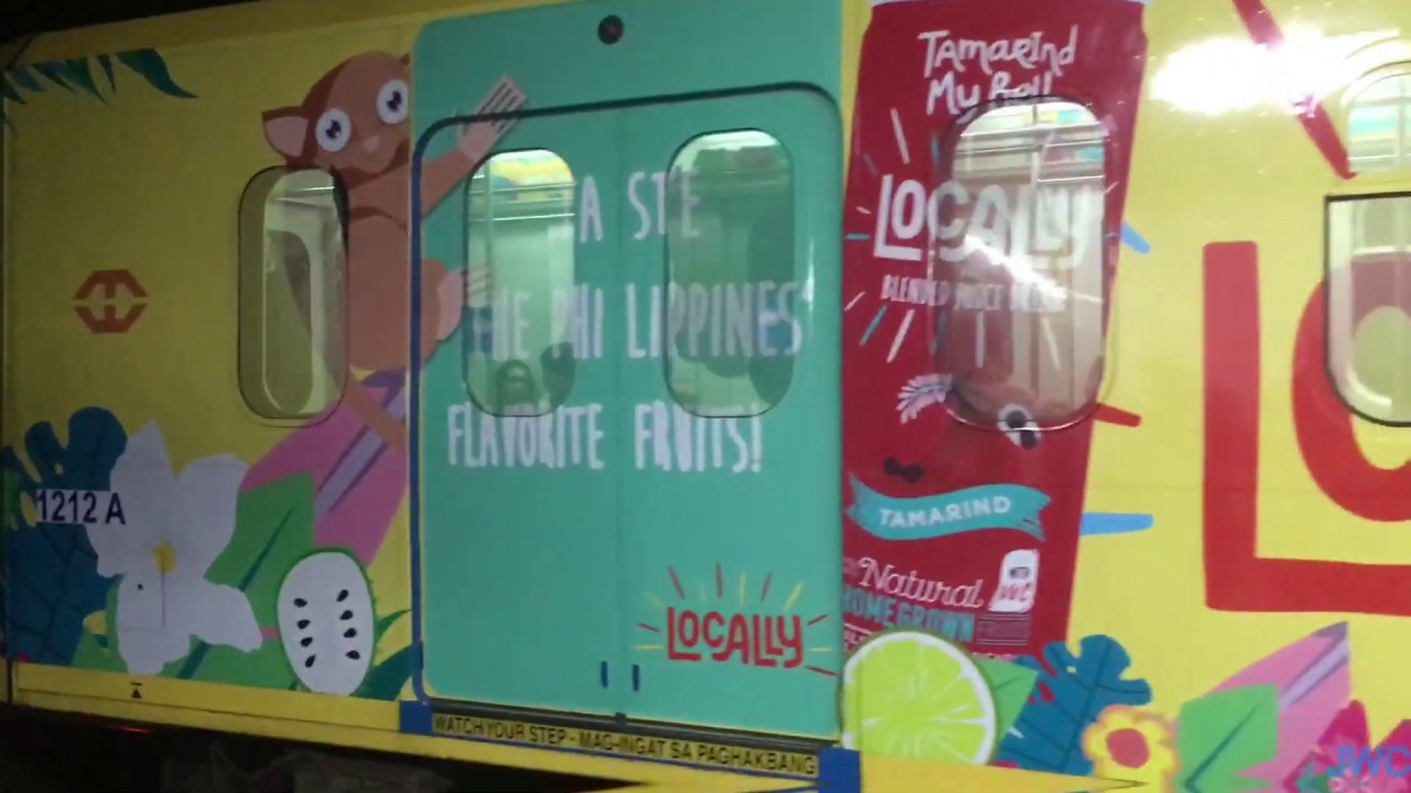 LRT-1 3rd Generation (3G) LRV (Locally Wrap Ad) Departing Central ...