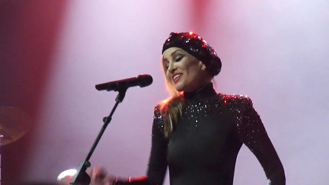 Bananarama "I Heard A Rumor" @ The Novo 2/20/18 - YouTube