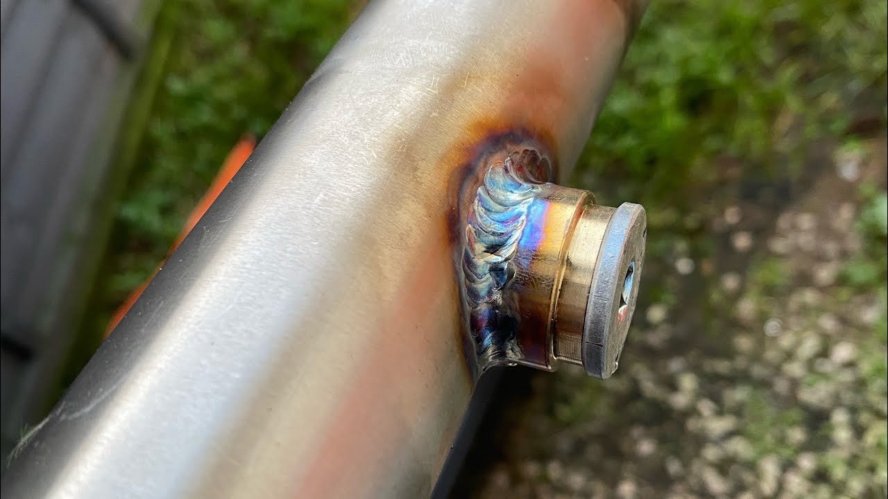 INSTALLING A WELD IN LAMBDA SENSOR BUNG AND STARTING X PIPE FABRICATION ...