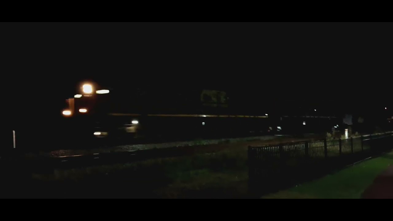 CSX L815 with CSX 5246 ES40DC and CSX 7001 CM44AC - YouTube