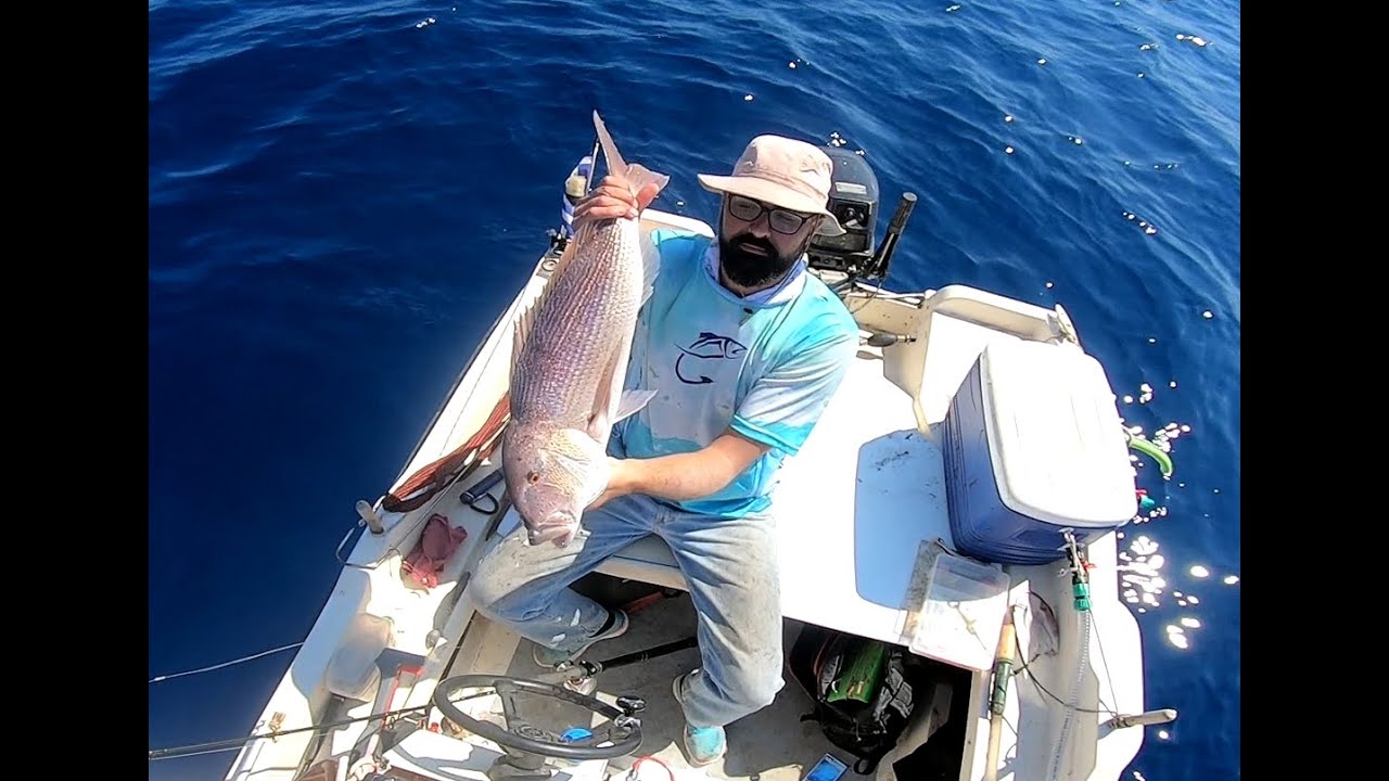 Fishing live strike! Ψαρεμα! Ενα Καλαμαρι και ενα ονειρο... - YouTube