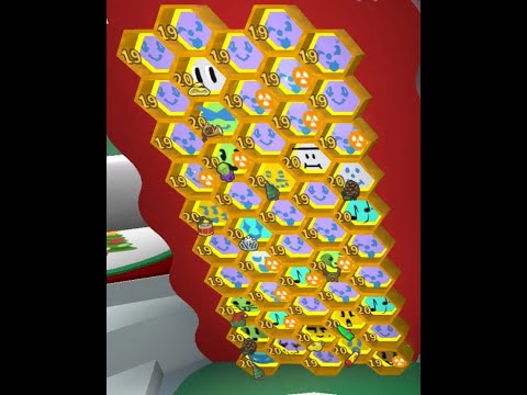 Playing Roblox Bee Game and Failing R19 of RBC - YouTube