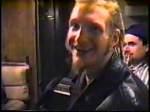 Alice in chains - drummer singing... singer drumming - YouTube