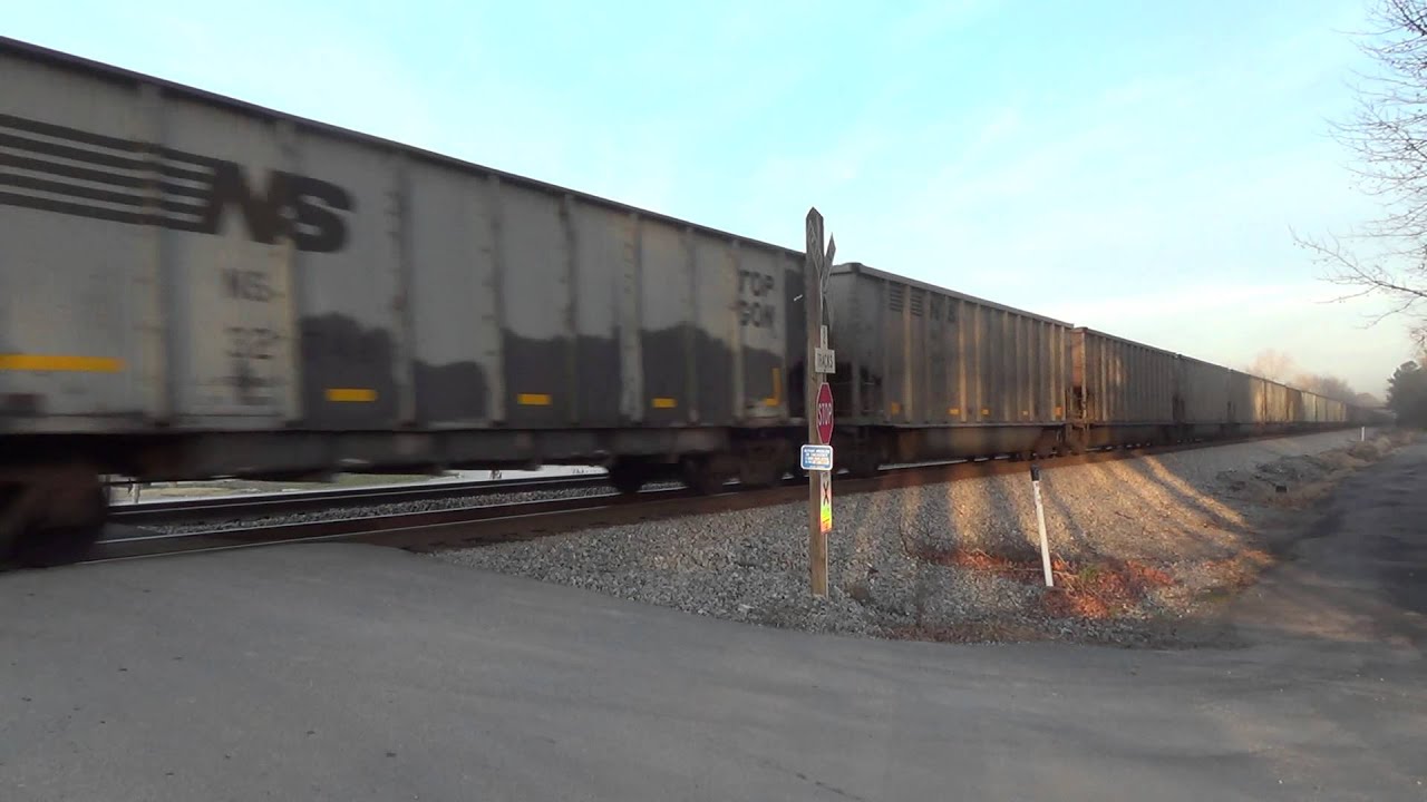 NS 9782 leads the NS 810 - YouTube