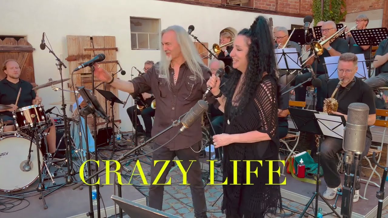 CRAZY LIFE - RJBB feat. George Liszt & Linda Rocco - YouTube