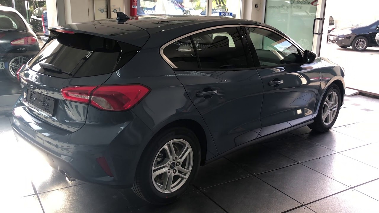 Nuova Ford Focus Business Chrome Blue - YouTube