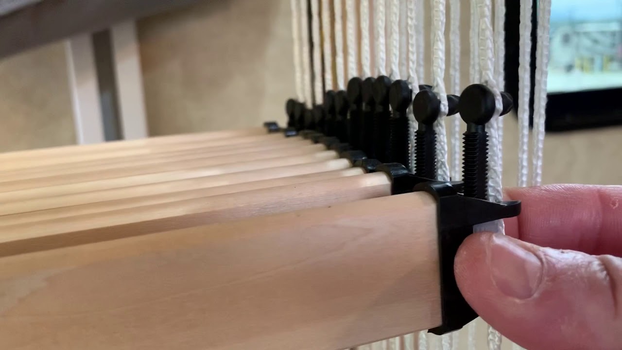 Level Harnesses on your Louët Spring Loom - YouTube