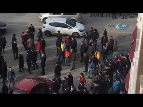 Erzurum’da iki grup tekme tokat birbirine girdi