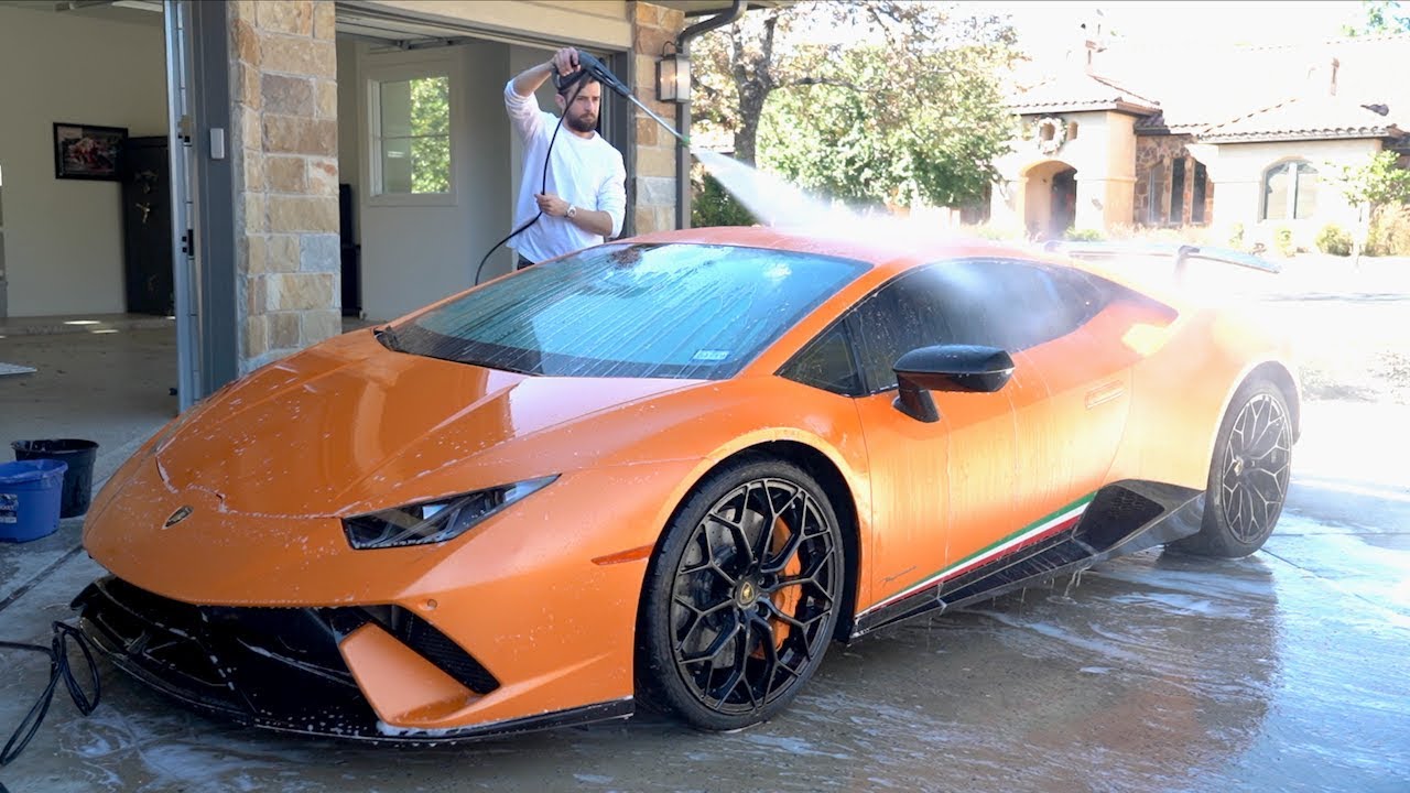 How To Wash A Supercar - YouTube