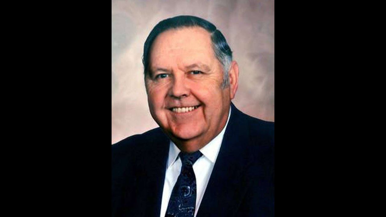 Robert E. Gerwien, Sr. Scholarship Endowment Breakfast - YouTube