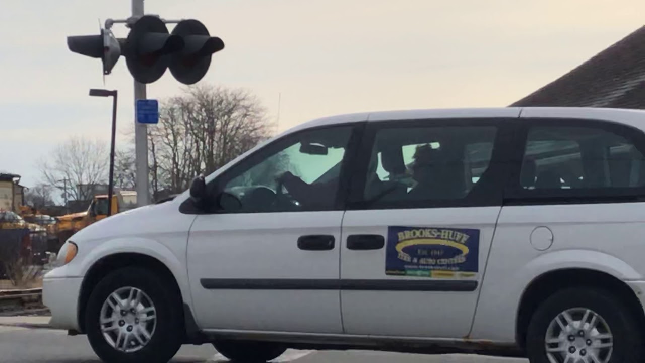 CSX D795 - 3/29/19 - YouTube