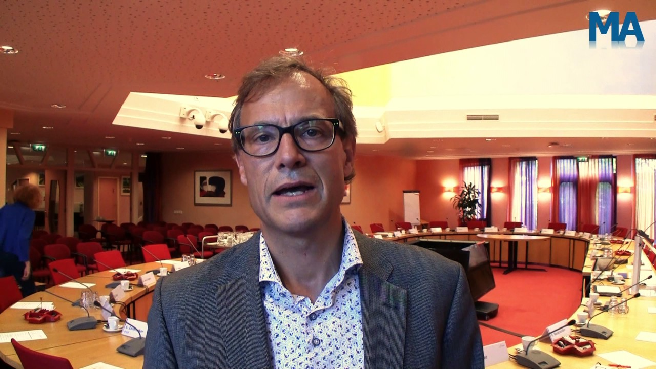 Interview Wouter Slob - YouTube