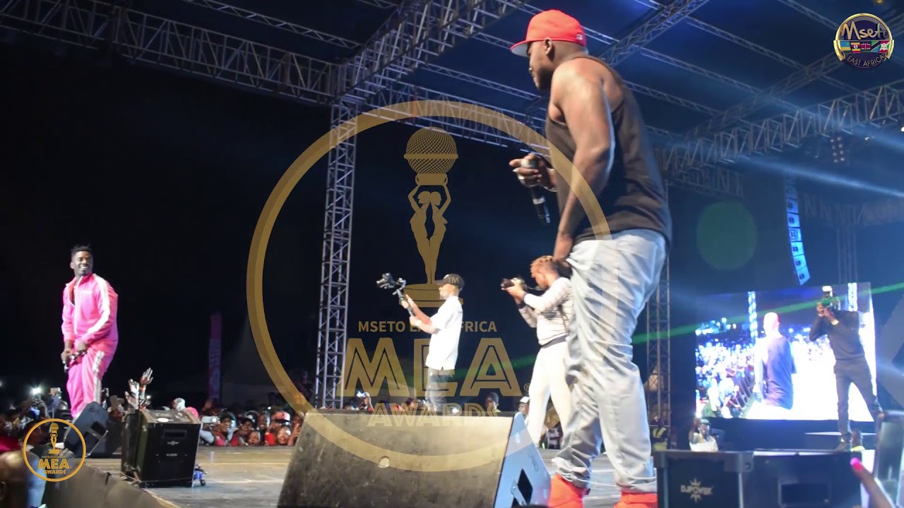 KHALIGHRAPH JONES APIGA SHOW KALI KULIKO WASANII WENGI WASAFI FESTIVAL ...