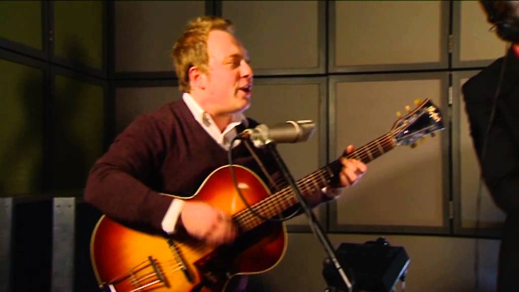 Daniel Meade - Long Way To Fall - YouTube