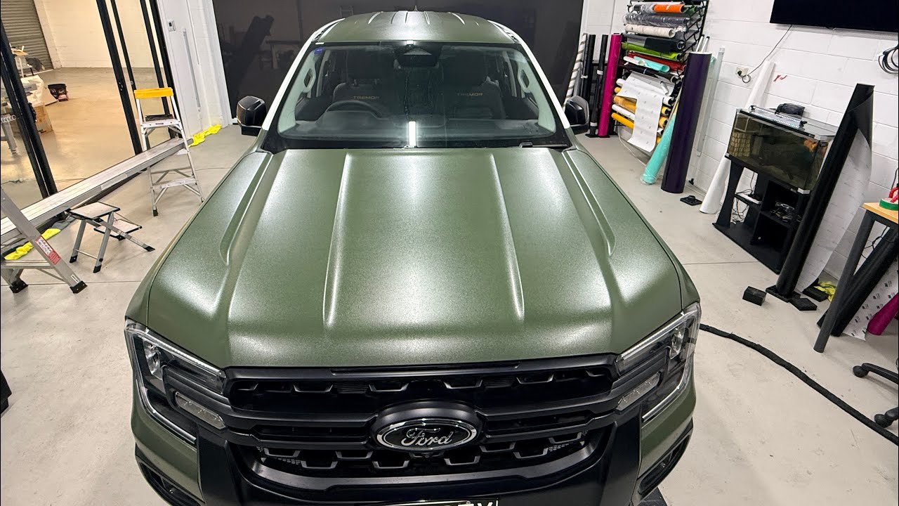 Ford Everest Tremor Timelapse Wrap - YouTube