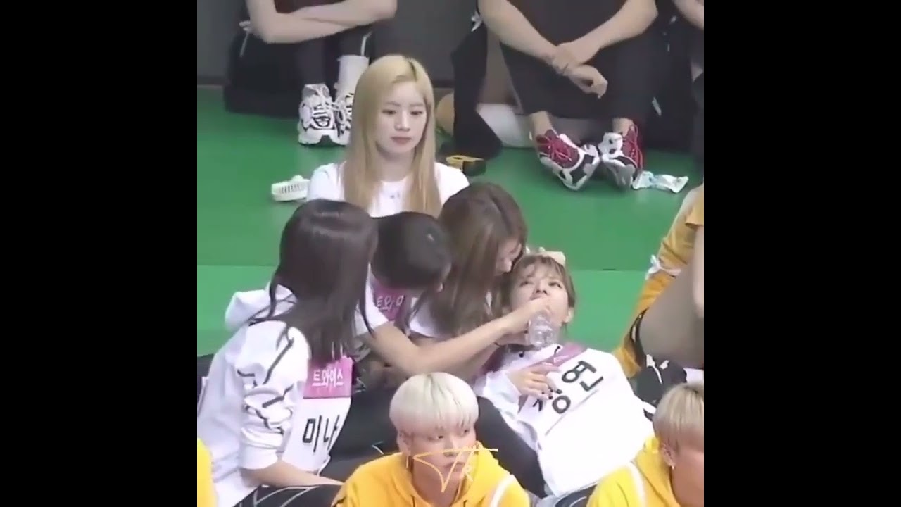 Jeongyeon is TWICE baby - YouTube