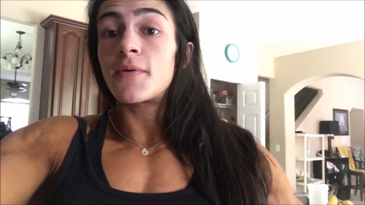 IFBB Figure Pro Natalia Coelho Europa Orlando Pro show reaction - YouTube