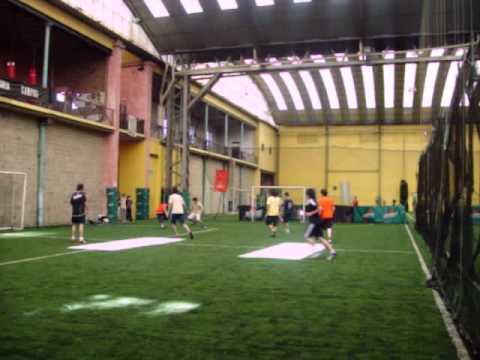 Fans Club Keane vs Fans Club Coldplay - YouTube