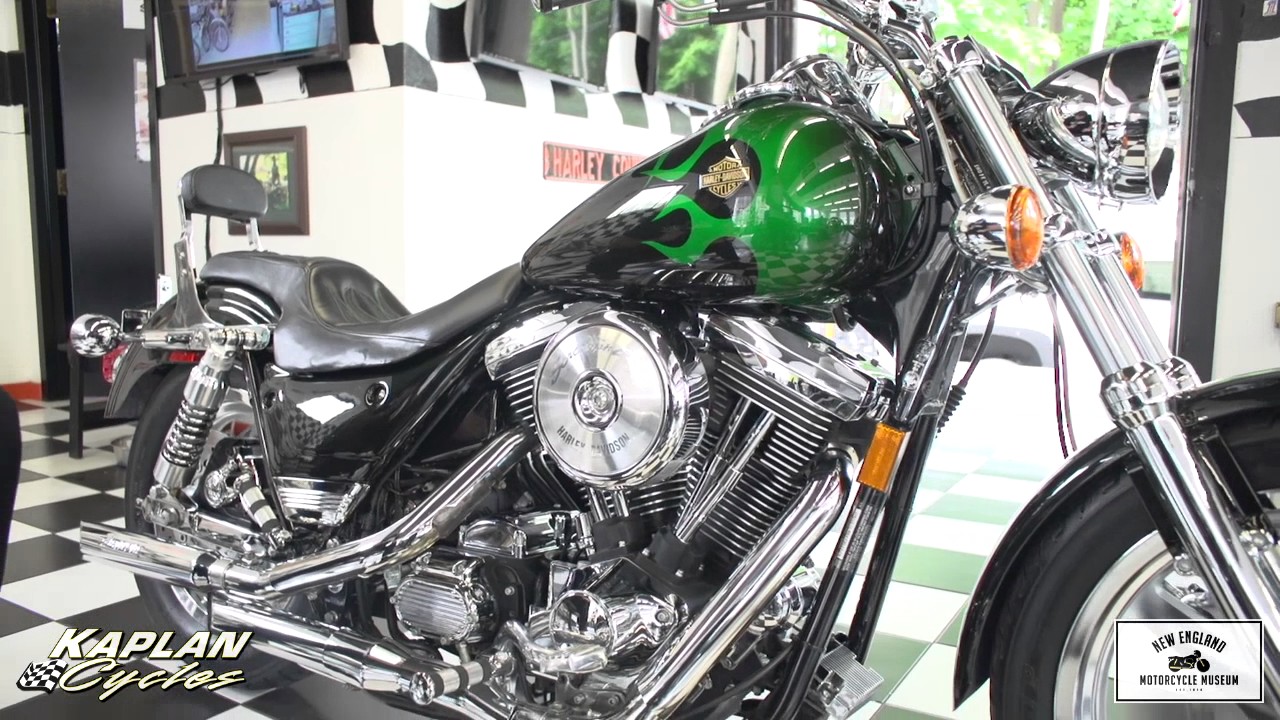 Harley Davidson FXR3 CVO - YouTube