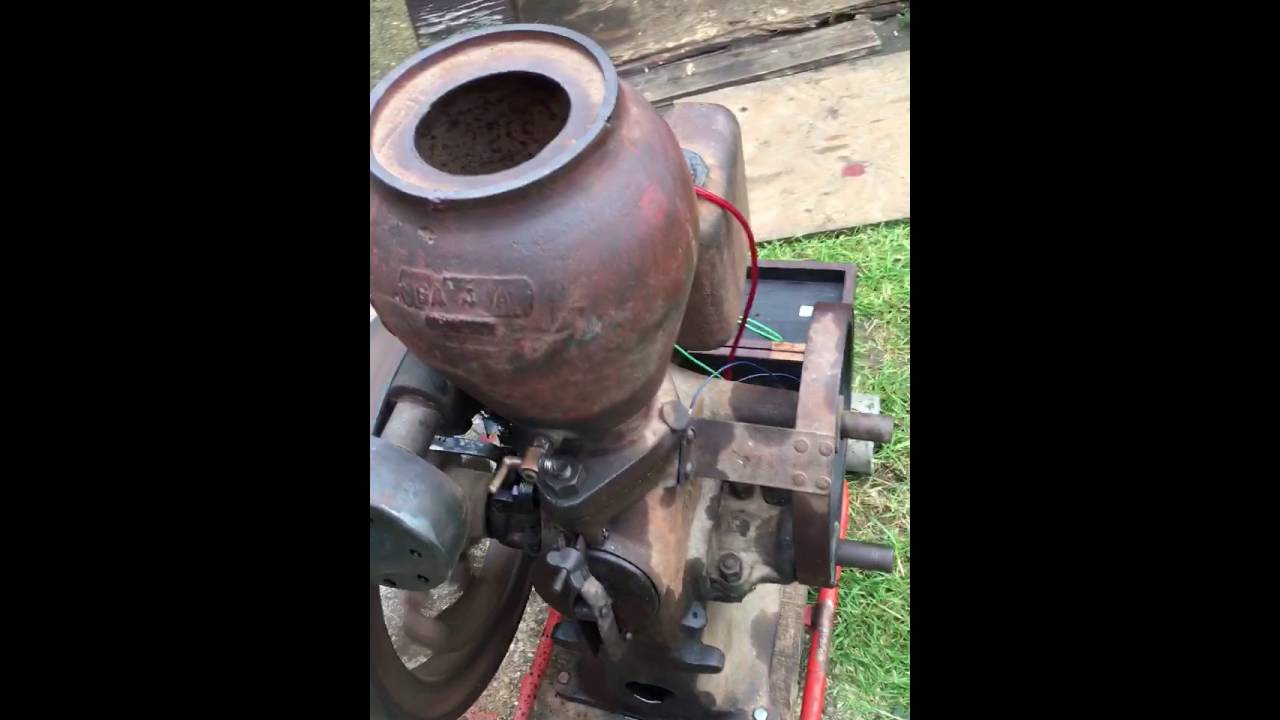 Baker Monitor VJ Stationary engine first run - YouTube