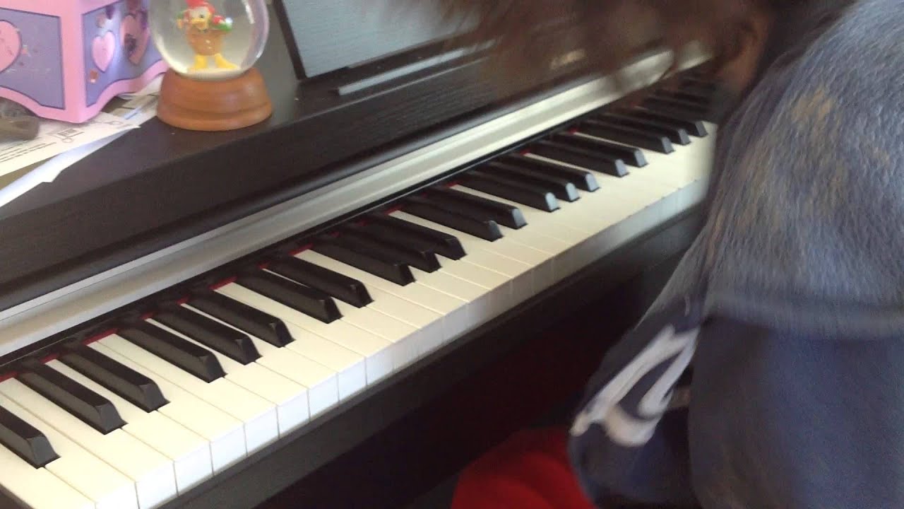 piano fail - YouTube
