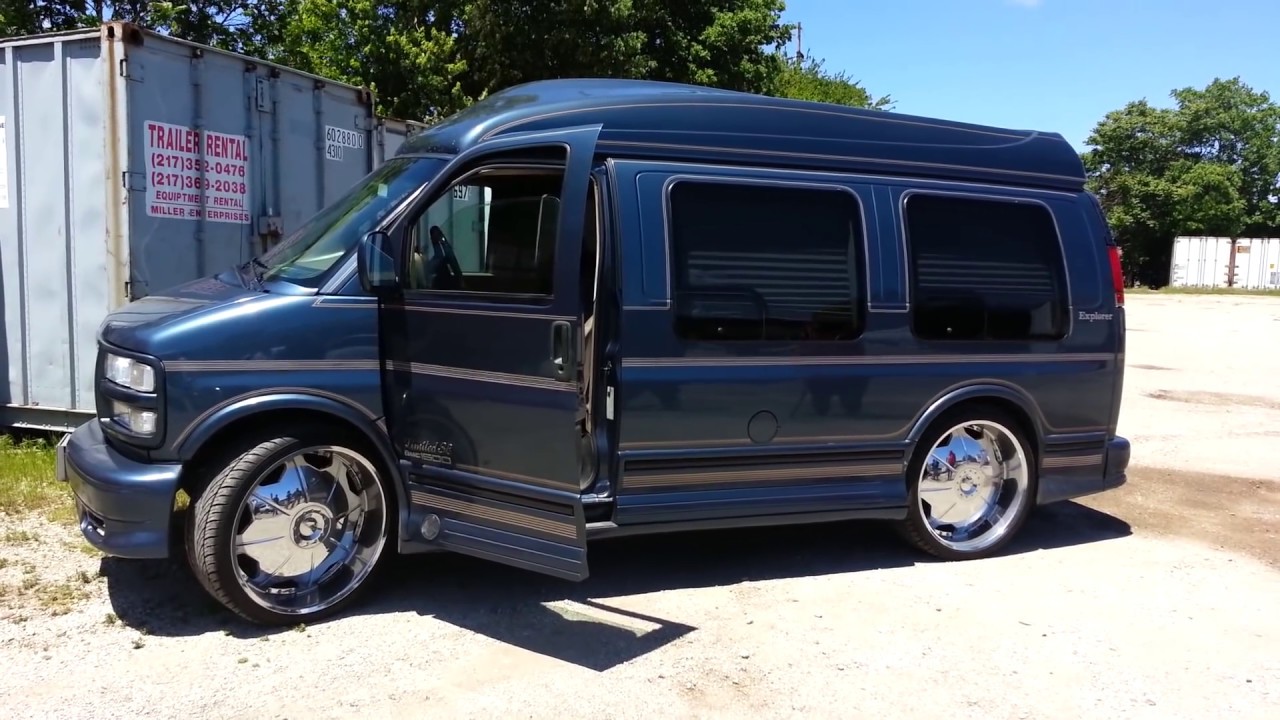 High Top Box Chevy Van on 26s - YouTube